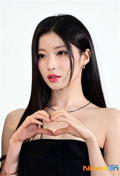 베이비몬스터 아사 러블리 하트 포토엔hd 손에 잡히는 뉴스 눈에 보이는 뉴스 뉴스엔