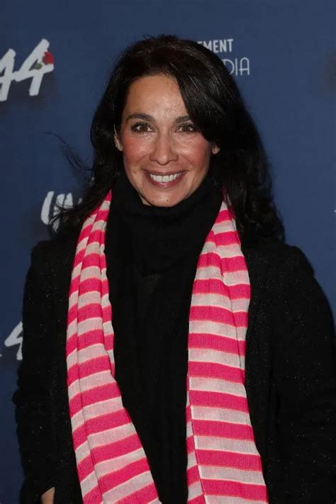Tu Ne Touches Pas Une Femme Marie Fugain Fille De Michel Et
