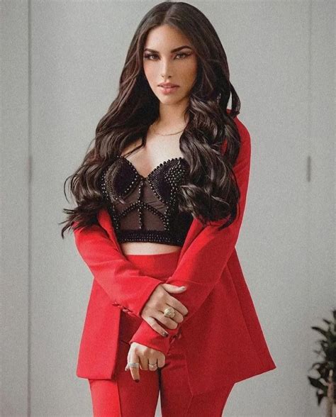 Kim Loaiza 🖤 On Instagram “estás Fotos Están Increíbles Kimthequeen