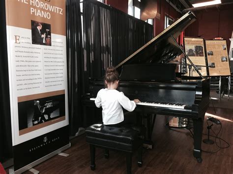 Gloria In Excelsis Deo Recording With The Horowitz Piano