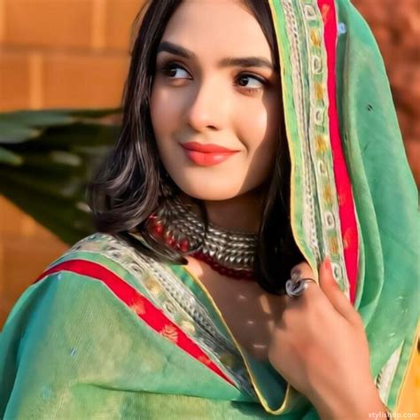 Girls Dp Images Photos Pictures Wallpapers Stylish Dp