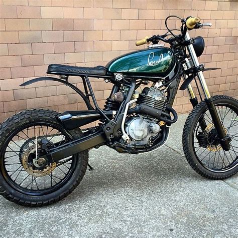 R Scrambler Tracker Motorcycle Cafe Bike Scrambler Motorcycle