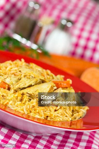 Pilaw 당근 치킨 건강한 식생활에 대한 스톡 사진 및 기타 이미지 건강한 식생활 고기 그릇 Istock