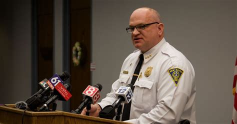 2 Cops Injured Suspect Dead In New Haven Shooting