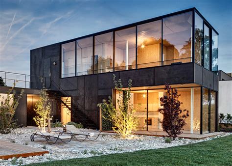 Maximilian Eisenköcks Holiday Home Has Blackened Timber Walls