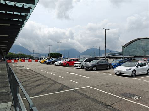 Oppo Find X Ultra Review Impressive Yet Inaccessible Gadgets