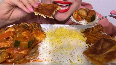 Asmr Eating Rice With Chicken Stew And Tahdigموکبانگ برنج با خوراک کدو سبز با مرغ و قارچ، ته دیگ