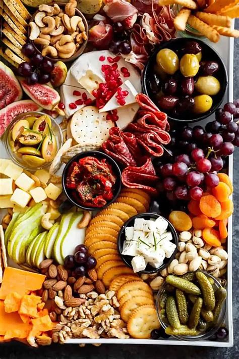 دیزاین سینی صبحانه لاکچری خوشمزه جات رو اینجوری چیدمان کن کپ کافه ها