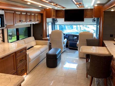 10 Best Class A Motorhomes With Opposing Slides
