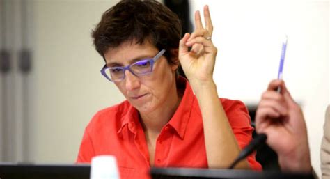 Žestoka Prepiska Maje Sever I Portala Narod “tužit ću Vas Ako To