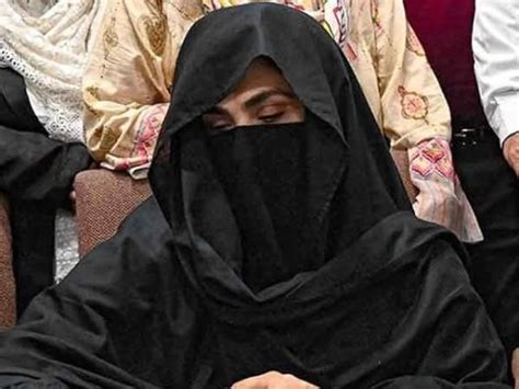 Imran Khans Wife Bushra Bibi Upset Over Rat Infestation In Adiala Jail