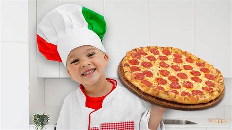크리스와 엄마는 피자를 요리하는 법을 배웁니다 Youtube