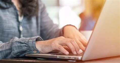 SQL STORED PROCEDURE Automatizar Consulta IONOS