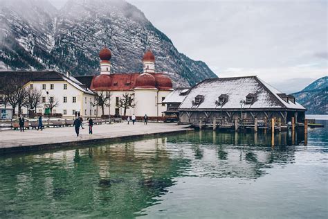 Work Note Unix Domain Socket Socket是常見的一種process之間的溝通方式（ipc），socket通訊 By Chin Hung Liu Medium