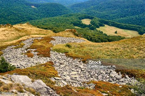 이른가 Bieszczady 국립 공원에에서 Bieszczady 산의 아름 다운 파노라마 뷰 폴란드 0명에 대한 스톡 사진 및