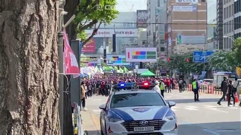 직박구리새참새노동절행사병아리나비brown Eared Bulbul Bird Sparrow Labor Day Event Chick Nabi Youtube