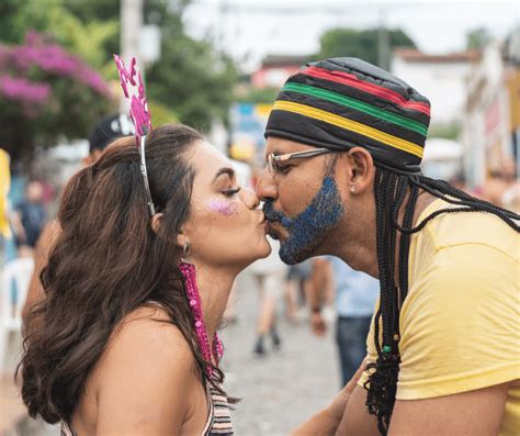 Doença Do Beijo Confira As Dicas Do Dr Bactéria Guia Viver Bem