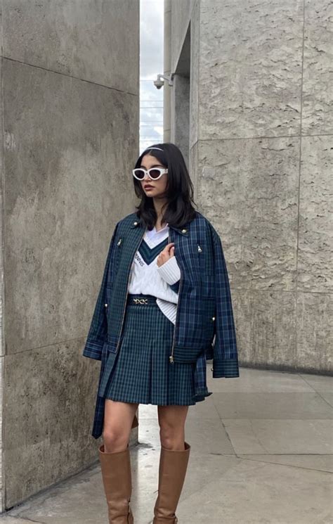 Cassandra Cano Tenue Vintage Tenue