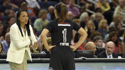 2 South Carolina Gamecocks Vs 1 Uconn Huskies Live Game Thread