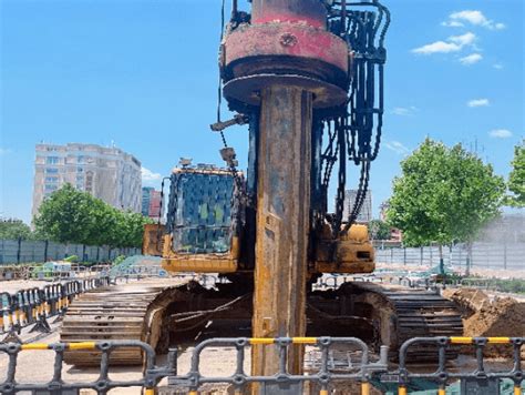 石家庄地铁4号线一期工程友谊南大街站首桩施工项目长安龙湖