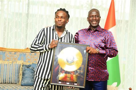 Musique Lartiste Didi B présente son premier disque dor au