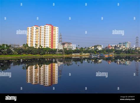 Hatirjheel Is A Lakefront In Dhaka Hatirjheel Is Connects Many Area Of
