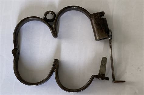 Genuine Handcuffs Forum