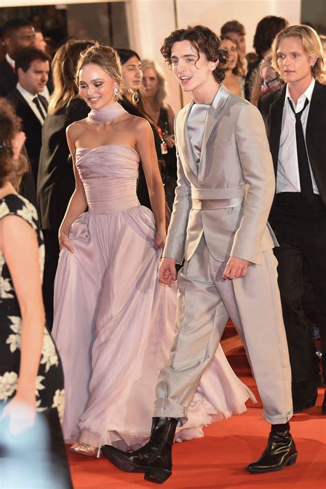 Lily Rose Depp Et Timothée Chalamet Couple Star De La Mostra De Venise