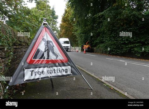 Tree Cutting Warning Sign Hi Res Stock Photography And Images Alamy