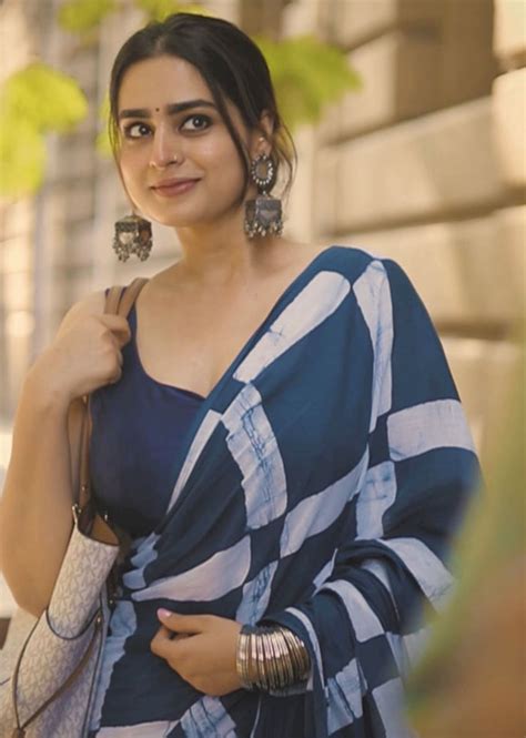 Ayesha Khan అయేషా ఖాన్‌ డ్యాన్స్‌ చేస్తే ‘మోత మోగిపోద్ది Ayesha Khan