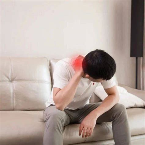 一转脖子就咔咔响是得颈椎病了真相是 英若娴 罗沛 中国疾控中心