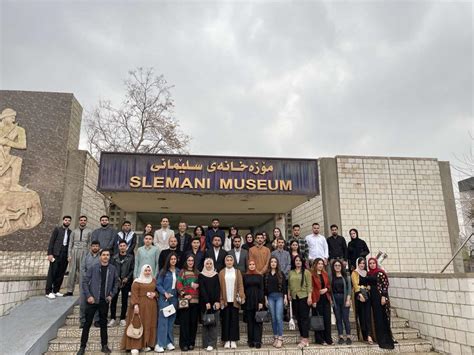 خوێندکارانی قۆناغی یەکەمی بەیانیان و ئێوارانی بەشی مێژوو سەردانێکی