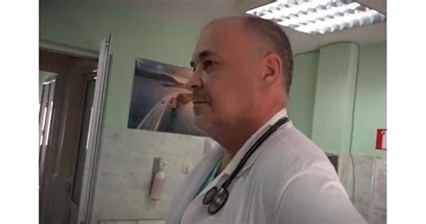 Медицински надзор проверява дали хирург арестуван за детско порно е извършвал и гинекологични