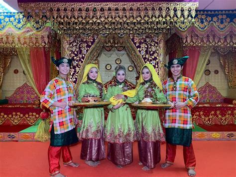 Mengenal Mak Yong Seni Teater Tradisional Melayu Dinas Kebudayaan Dan Pariwisata Kota Batam
