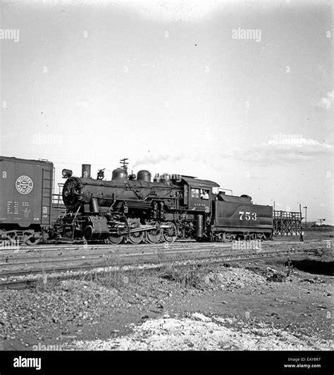 Atchison Topeka And Santa Fe Locomotive No 753 With Tender
