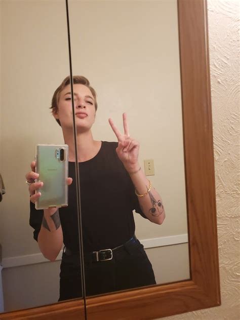 Body Positivity Body Positivity Mirror Selfie Body
