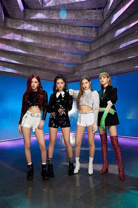 Blackpink In Your Area Trại Lầy Blackpink Viso Femminile Black