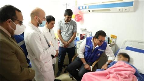 وزير الصحة ومحافظ شمال سيناء يتفقدان المصابين بمستشفى بئر العبد النموذجي