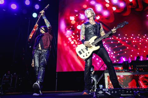 Guns Nroses Demuestran En Madrid Que La Nostalgia Del Rock Sigue