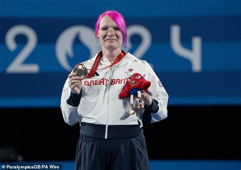 Pregnant Team Gb Paralympics Archer Jodie Grinham Earns Bronze And Insists Stereotypes Are