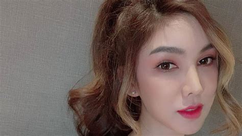 Grace Methawarin Most Beautiful Transgender Thailand Instagram Thai Transgender