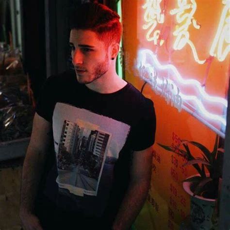 Pin By Add Add On Justin Bryte Mens Tshirts Mens Tops Men