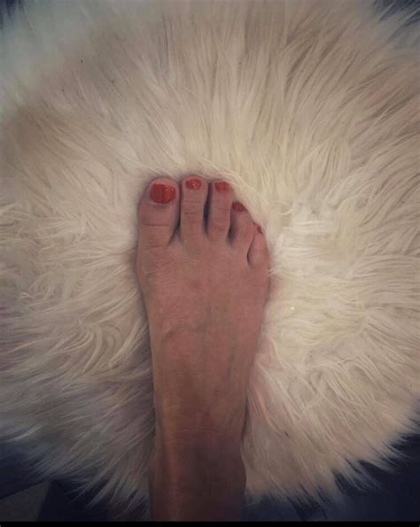 Karlien Van Jaarsveld Feet