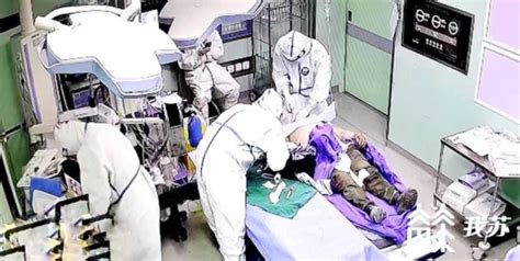 钢筋插入工人体内50厘米 医生穿防护服紧急手术2小时我苏网