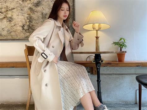 봄코디만능템 클래식한 디자인과 이상적인 핏의 트렌치코트 텀블벅 크리에이터를 위한 크라우드펀딩