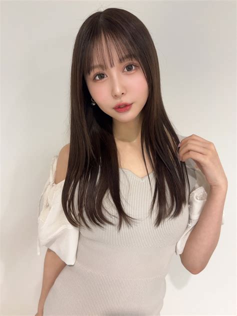 美女分享——萌波铃（萌奈美铃）、琴石梦流（白石琴音）、高桥穗美 哔哩哔哩