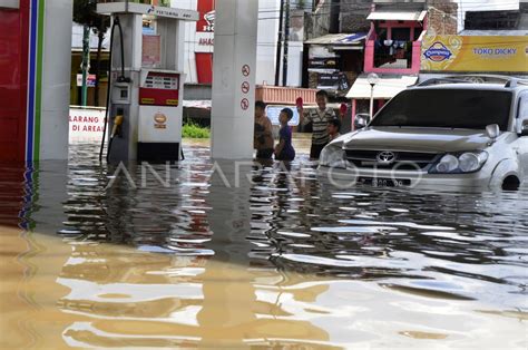 BANJIR BANDUNG SELATAN ANTARA Foto