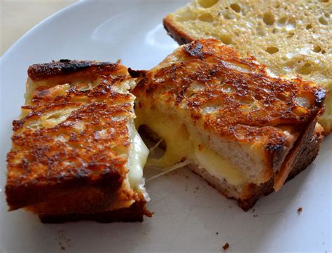 Grumpy When Hungry Spicy Tomato Bisque And Grilled Cheese