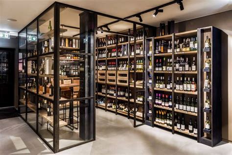 ประโยชน์ของการจัดเรียงสินค้าบน ชั้นวางของ Rockyfurniture