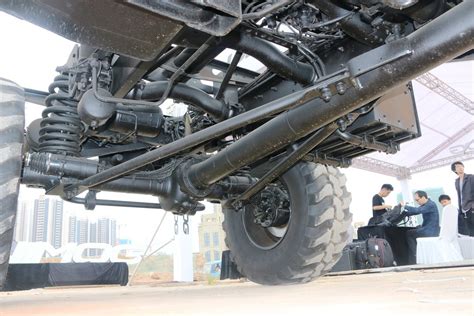 【图】奔驰 乌尼莫克u4000 220马力 4x4越野载货车底盘实拍图片692386卡车之家